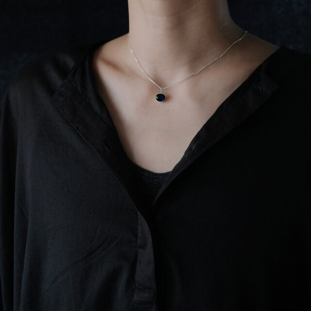 サファイア 大ぶり ネックレス シルバー925 | iichi 日々の暮らしを心地よくするハンドメイドやアンティークのマーケットプレイス