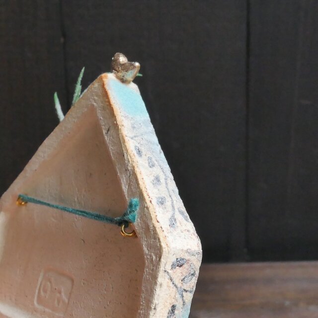 小鳥とおうち 壁掛け no.14 wild turquoise | iichi 日々の暮らしを心地よくするハンドメイドやアンティークのマーケットプレイス