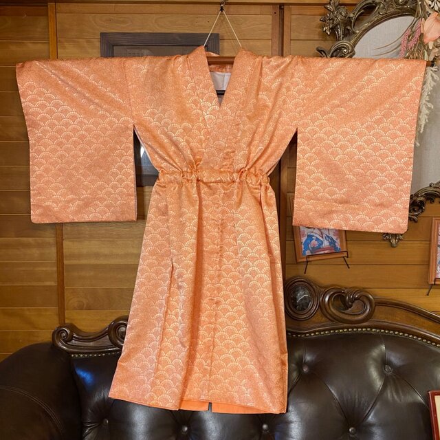 着物リメイクワンピース ドレス ミニミディ 洗える化繊 + 帯サッシュベルト 和洋折衷 KW‑1097 | iichi 日々の暮らしを心地よくするハンドメイドやアンティークのマーケットプレイス