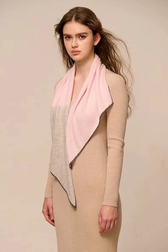 スヌード冬 ネックウォーマー スヌード マフラー ストール カシミヤ100% 2色ステッチ 斜面 世界最高 | iichi 日々の暮らしを心地よくするハンドメイドやアンティークのマーケットプレイス