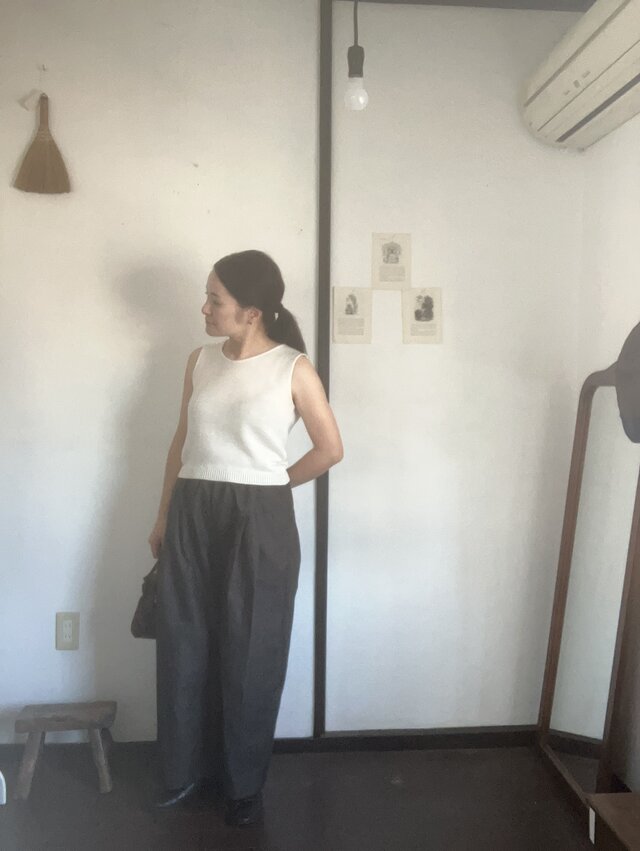 コットングレーのワイドパンツ(053) | iichi 日々の暮らしを心地よくするハンドメイドやアンティークのマーケットプレイス