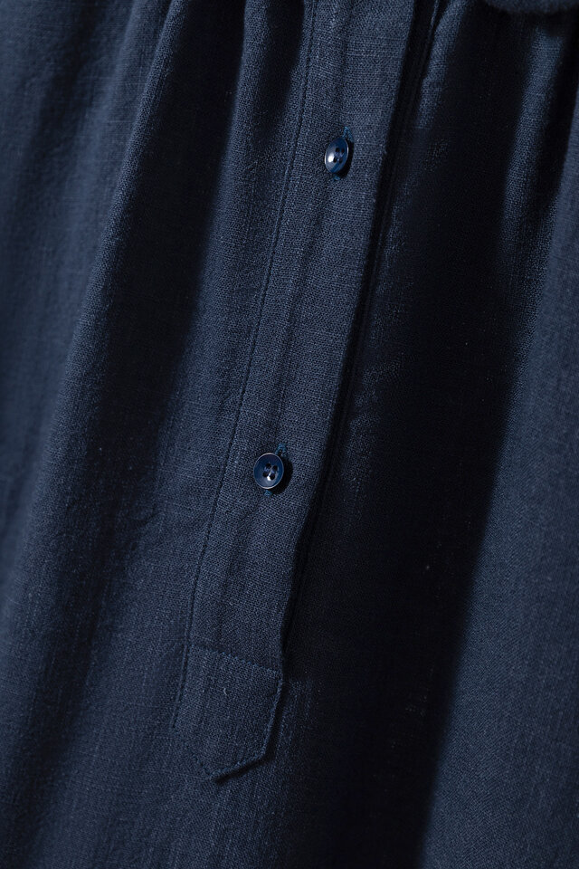 大人の上品な可愛らしさを演出 丸襟ワンピース ロングワンピース リネンワンピース 紺色 250918-4 | iichi 日々の暮らしを心地よくするハンドメイドやアンティークのマーケットプレイス