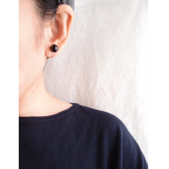 期間限定予約品【Gold color】Black Onyx Clip Earrings／オニキス クリップイヤリング（14mm） | iichi 日々の暮らしを心地よくするハンドメイドや ...