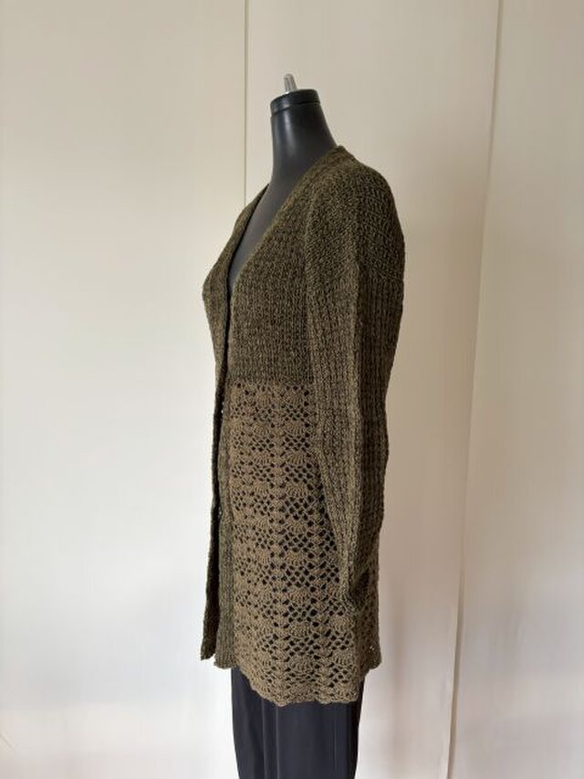 カーキ色のハイウェイカーディガン | iichi 日々の暮らしを心地よくするハンドメイドやアンティークのマーケットプレイス