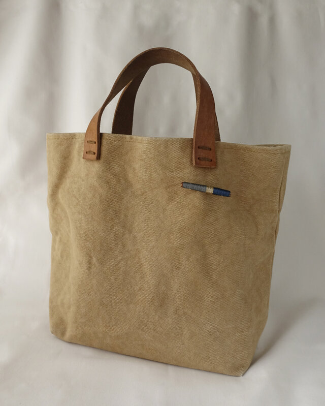 [coil] brooch-L | iichi 日々の暮らしを心地よくするハンドメイドやアンティークのマーケットプレイス