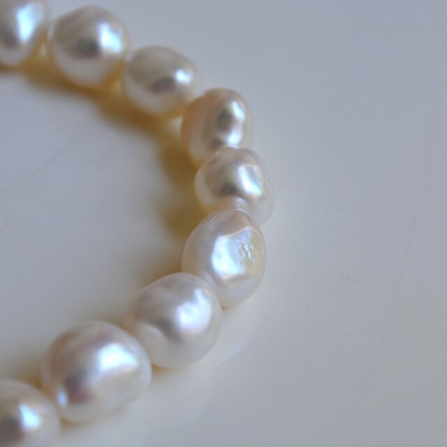 淡水バロックパールのシンプルネックレス＊ホワイト＊40cm＊9～10mm 送料無料♪C | iichi 日々の暮らしを心地よくするハンドメイドやアンティークのマーケットプレイス