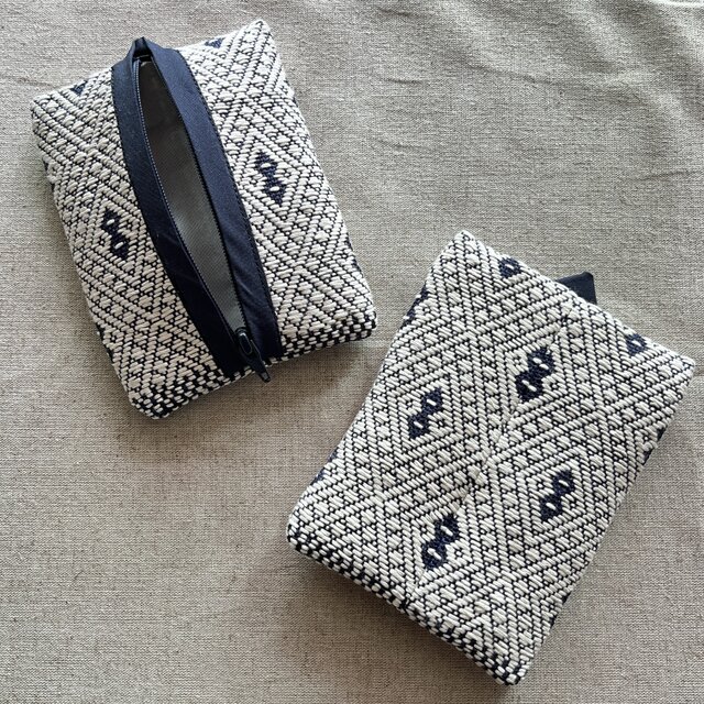 古作こぎん風ポーチ（東こぎんver.） | iichi 日々の暮らしを心地よくするハンドメイドやアンティークのマーケットプレイス