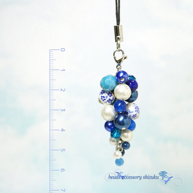 和風花柄ストラップ＊ブルーアゲート | iichi 日々の暮らしを心地よくするハンドメイドやアンティークのマーケットプレイス