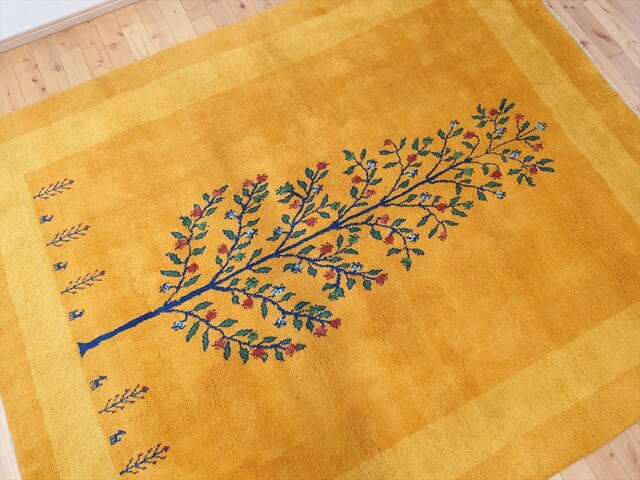 ペルシャ ギャッベ リビング敷き ダイニング敷き ラグ 243x198cm 黄金色 RJ15651 生命の木 | iichi 日々の暮らしを心地よくするハンドメイドやアンティークのマーケットプレイス