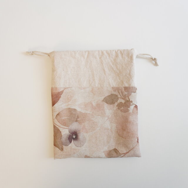 巾着 マスタード 儚げなお花 | iichi 日々の暮らしを心地よくするハンドメイドやアンティークのマーケットプレイス