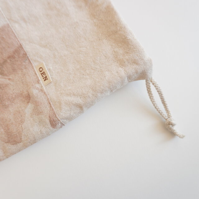 巾着 マスタード 儚げなお花 | iichi 日々の暮らしを心地よくするハンドメイドやアンティークのマーケットプレイス