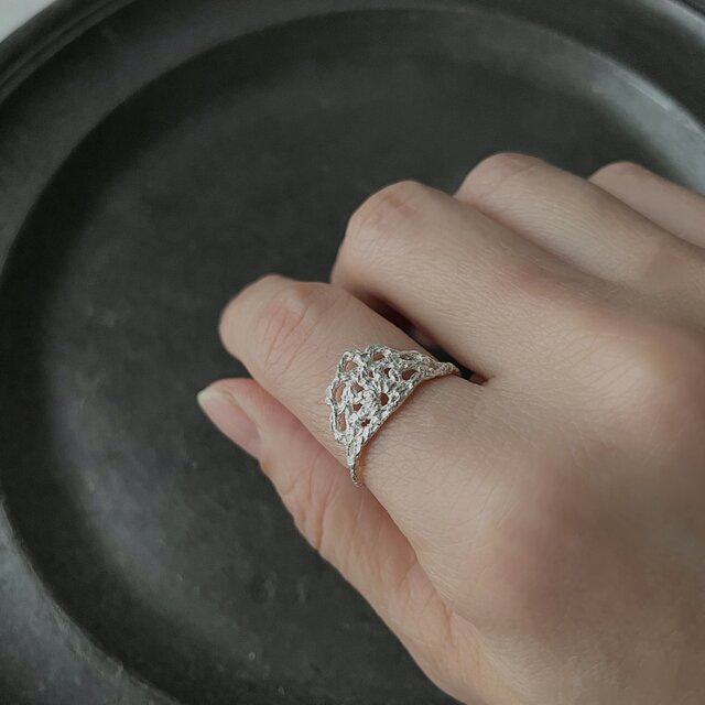 Y様※手編みレースのシルバーリング／b3号 | iichi 日々の暮らしを心地よくするハンドメイドやアンティークのマーケットプレイス