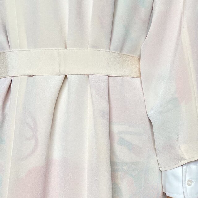 ローブコート【送料込み】着物リメイク 裏地付き ホワイト | iichi 日々の暮らしを心地よくするハンドメイドやアンティークのマーケットプレイス