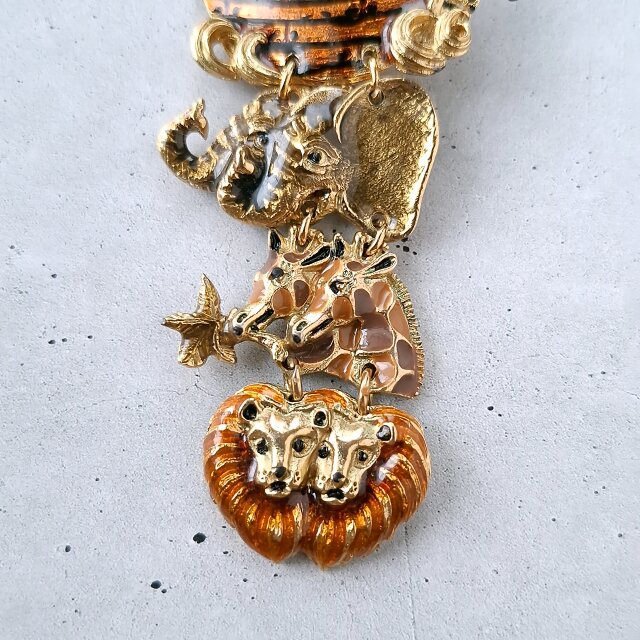 《Don-Lin Jewelry Co.lnc.》 Noah's Ark enamel dangle ヴィンテージブローチ | iichi ...