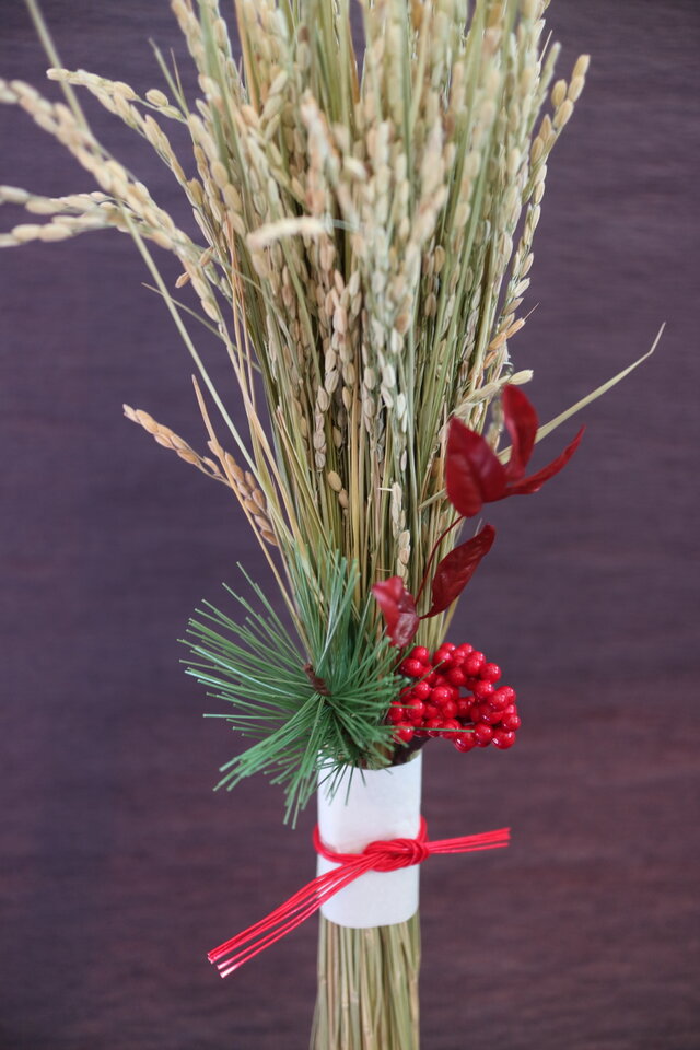 2026年新作 シンプルモダン稲穂の正月飾り ＜豊穣＞ | iichi 日々の暮らしを心地よくするハンドメイドやアンティークのマーケットプレイス