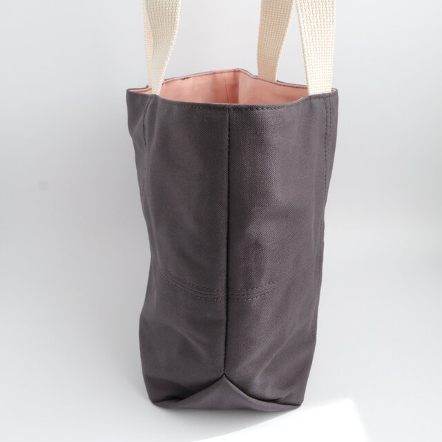 セール 【送料無料】やわらか帆布のパッチワークトートバッグ 在庫限り 帆布バッグ グレー×ピンク No.402 | iichi 日々の暮らしを心地よくするハンドメイドやアンティークのマーケットプレイス