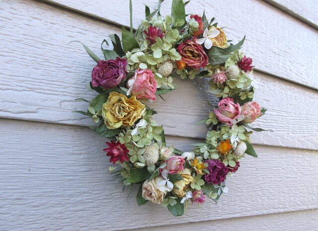 花のXmas (M) | iichi 日々の暮らしを心地よくするハンドメイドやアンティークのマーケットプレイス