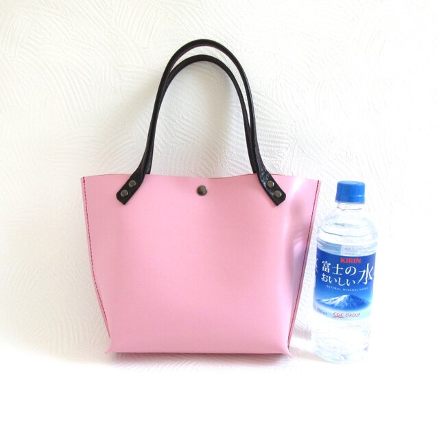 NEWライン♪《牛革》ロングハンドル・底マチワイド・一枚革のミニトート・0605 | iichi 日々の暮らしを心地よくするハンドメイドやアンティークのマーケットプレイス