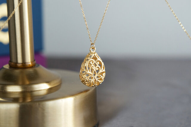 【14KGF】Long Necklace,Matt Gold Floral Teardrop Filigree | iichi ハンドメイド・クラフト作品・手仕事品の通販