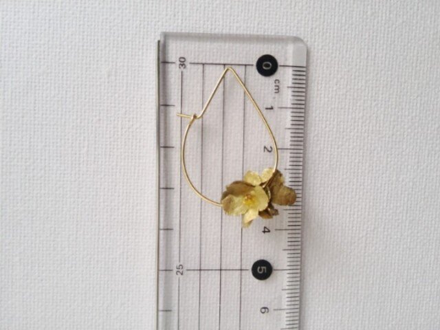 【受注制作】flower ball | iichi 日々の暮らしを心地よくするハンドメイドやアンティークのマーケットプレイス