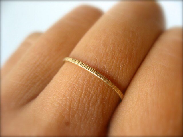 ギザギザテクスチャーリング14k | iichi ハンドメイド・クラフト作品・手仕事品の通販