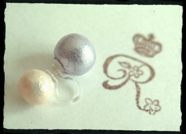 soldｺｯﾄﾝﾊﾟｰﾙ 両耳 ﾉﾝﾎｰﾙﾋﾟｱｽ(ｼﾘｺﾝ)紫 | iichi 日々の暮らしを心地よくするハンドメイドやアンティークのマーケットプレイス