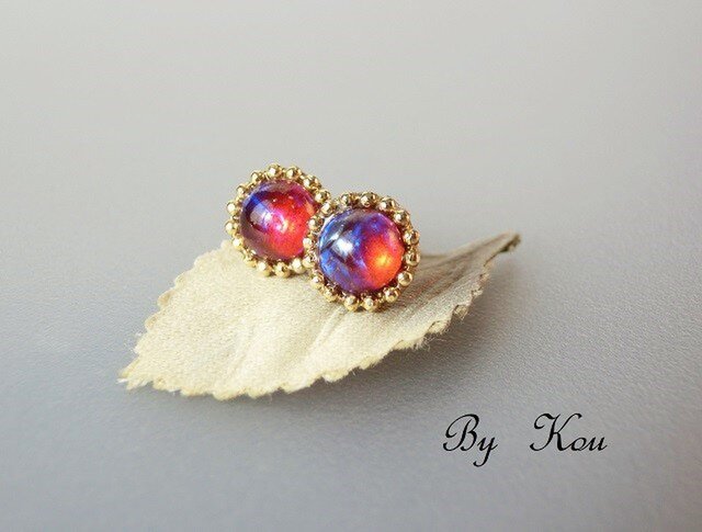 ＊petit＊ヴィンテージ・ピアス。～cherry～ | iichi 日々の暮らしを心地よくするハンドメイドやアンティークのマーケットプレイス