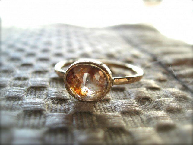 Red Translucent Diamond Ring | iichi ハンドメイド・クラフト作品・手仕事品の通販