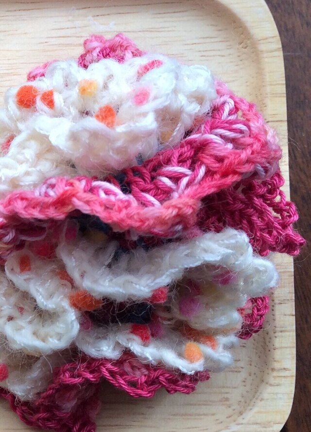 キッズ シュシュ ＊ plum candy | iichi 日々の暮らしを心地よくするハンドメイドやアンティークのマーケットプレイス