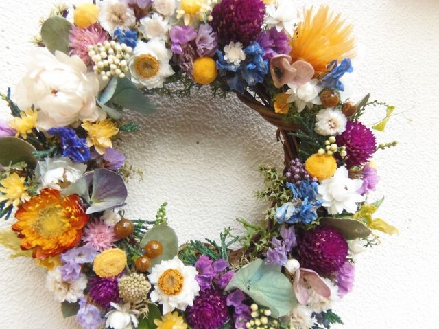 M様オーダー 早春ー野の花リースー | iichi 日々の暮らしを心地よくするハンドメイドやアンティークのマーケットプレイス