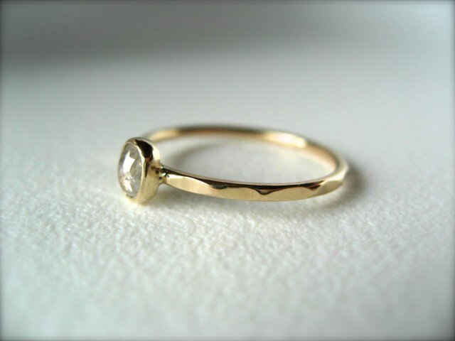 Translucent Oval Diamond Ring | lily & co. | ハンドメイド通販 iichi（いいち）