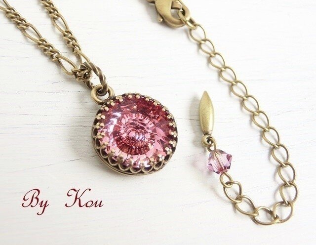 水中花 ＊。*･Swarovski・ネックレス。ap | iichi ハンドメイド・クラフト作品・手仕事品の通販