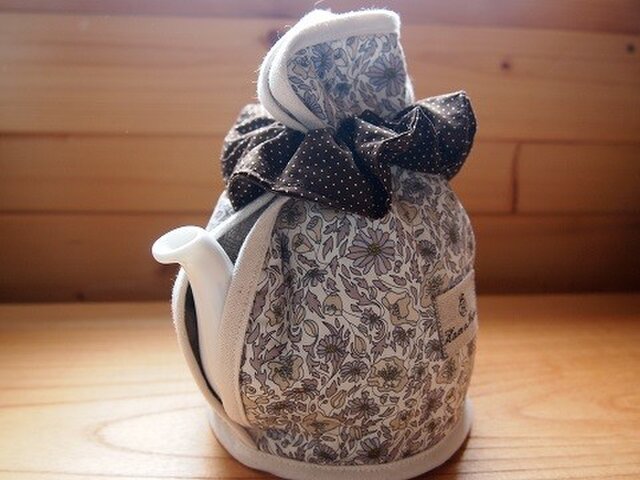 ティーコジー 外さずに注げるタイプ Y06 | iichi ハンドメイド・クラフト作品・手仕事品の通販