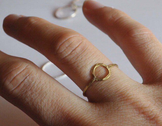 まるまるリング brass | iichi ハンドメイド・クラフト作品・手仕事品の通販