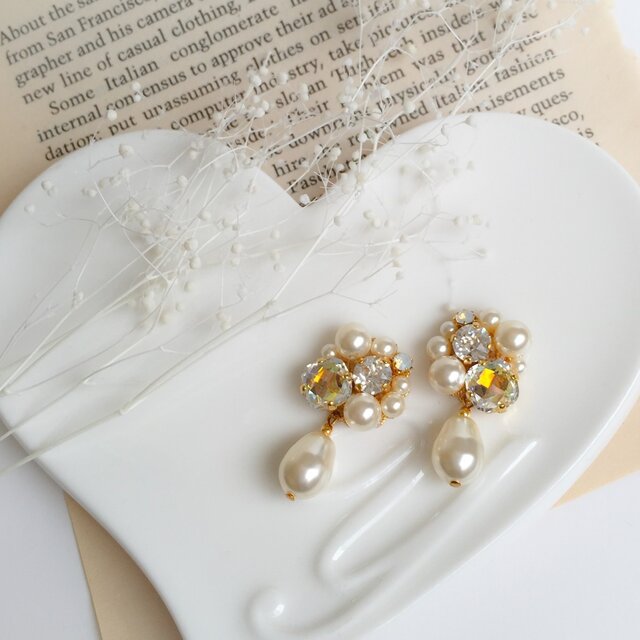 Crystal pearl & Swarovski pierce (earring) | iichi 日々の暮らしを心地よくするハンドメイドやアンティークのマーケットプレイス