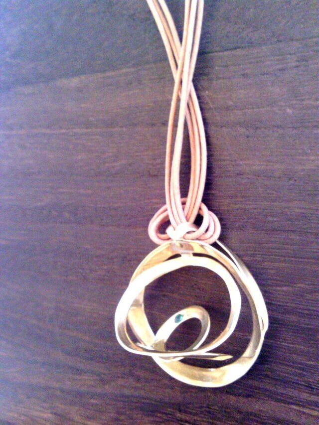 flow... | iichi ハンドメイド・クラフト作品・手仕事品の通販