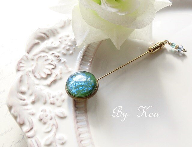 ＊mysterious＊ドラゴンズブレスpinブローチ。MG | iichi 日々の暮らしを心地よくするハンドメイドやアンティークのマーケットプレイス