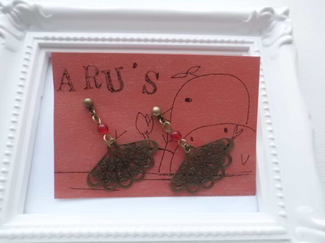 アジアンチックピアス | ARU'S | ハンドメイド通販 iichi（いいち）