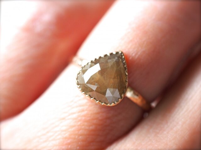 Walnut Diamond Ring | iichi ハンドメイド・クラフト作品・手仕事品の通販