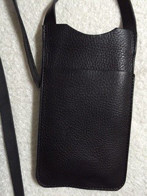 acoo09様オーダー分iphone6対応スマホショルダーイタリアンレザー/ポケット付き・黒 | iichi ハンドメイド・クラフト作品 ...