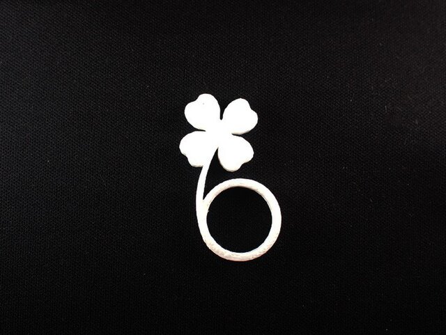 Four Leaf Clover ring | iichi ハンドメイド・クラフト作品・手仕事品の通販