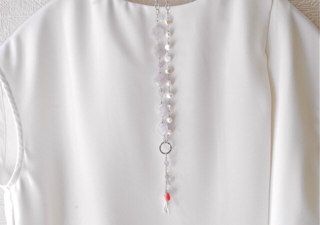 ちょっと甘めのネックレス | iichi 日々の暮らしを心地よくするハンドメイドやアンティークのマーケットプレイス