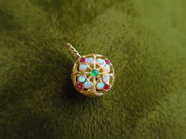 K18 opal・ruby・pearl 2way Pendant | iichi 日々の暮らしを心地よくするハンドメイドやアンティークのマーケットプレイス
