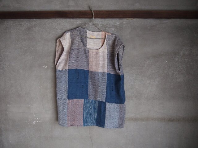手織り/cotton tops 藍染めと四角 (+orimi) | iichi ハンドメイド・クラフト作品・手仕事品の通販