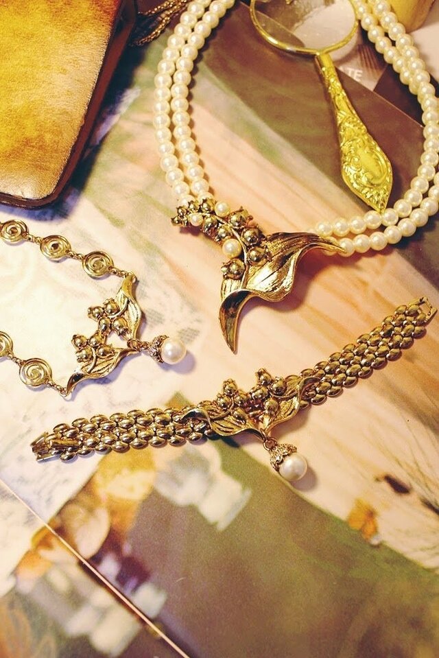 COR-DATE MissGrace,鈴蘭パールネックレス | iichi 日々の暮らしを心地よくするハンドメイドやアンティークのマーケットプレイス