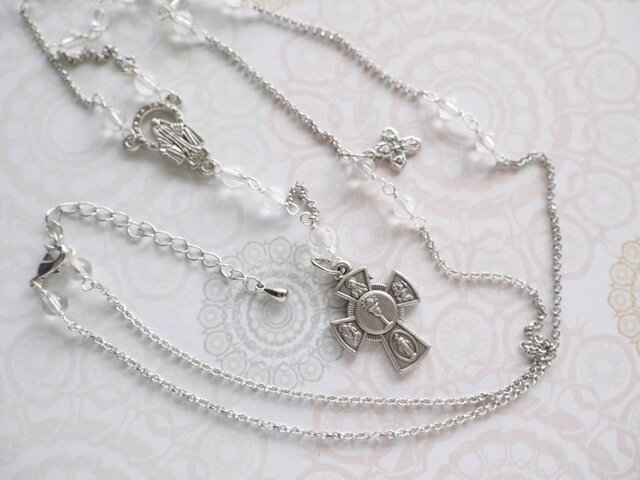 イタリア製クロスメダイネックレスmn-2211 | iichi ハンドメイド・クラフト作品・手仕事品の通販