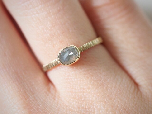 Translucent Gray Diamond Ring | iichi ハンドメイド・クラフト作品・手仕事品の通販