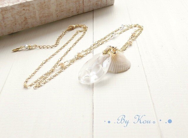 o .｡*Sea Flower*.｡o .｡swarovskiネックレス/C | iichi 日々の暮らしを心地よくするハンドメイドやアンティークのマーケットプレイス